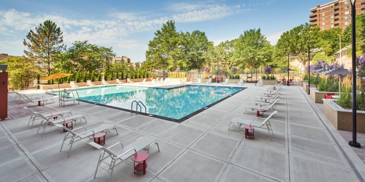 Courtland Towers Apartments | RentDittmar.com