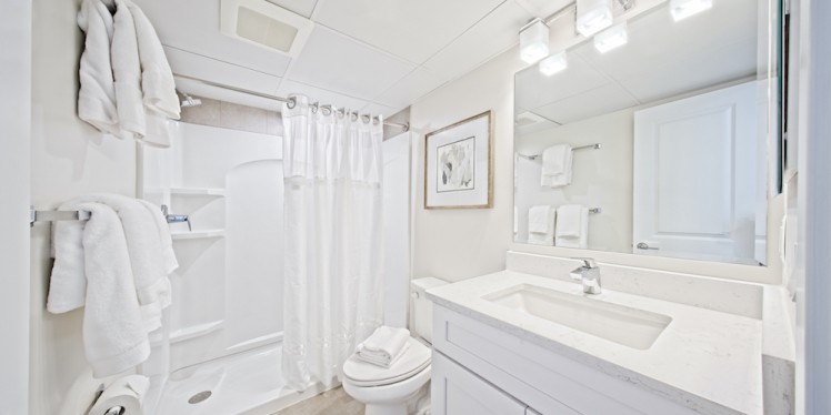 Randolph Towers Apartments | RentDittmar.com